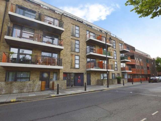 2 Bedroom Flat