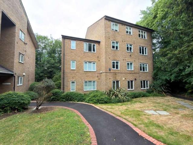 2 Bedroom Flat