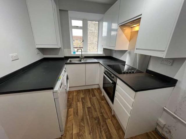 2 Bedroom Flat