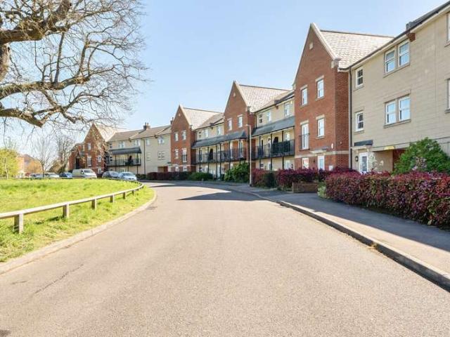 2 Bedroom Flat