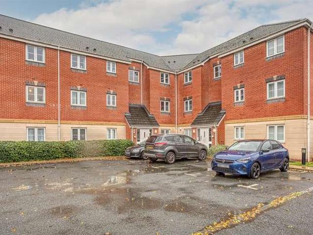 2 Bedroom Flat