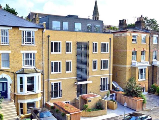 2 Bedroom Flat