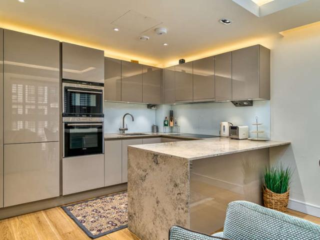 2 Bedroom Flat