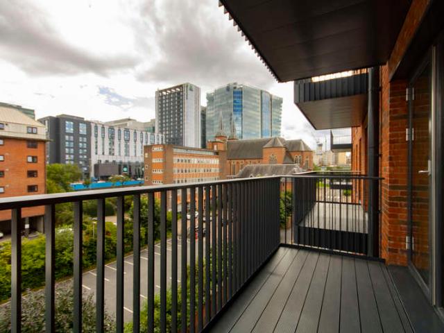 2 Bedroom Flat
