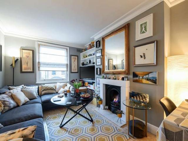 2 Bedroom Flat
