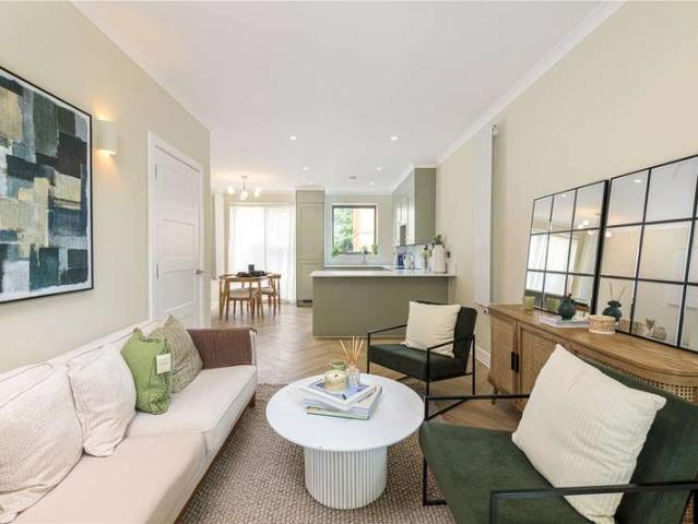 2 Bedroom Flat