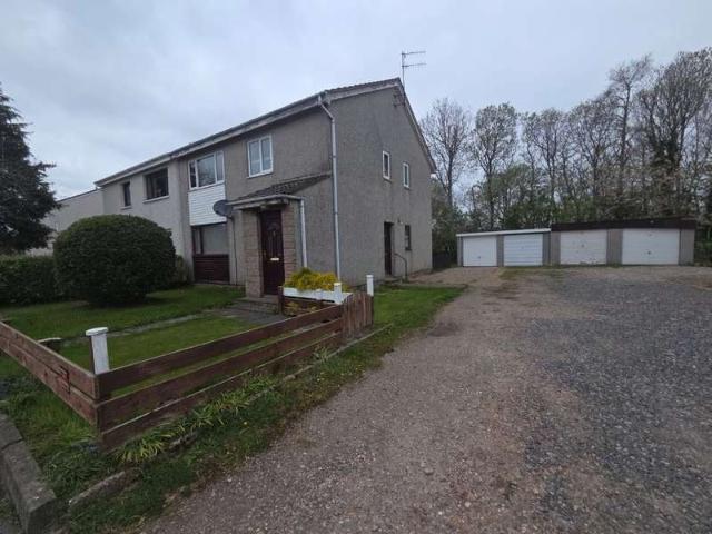 2 Bedroom Flat