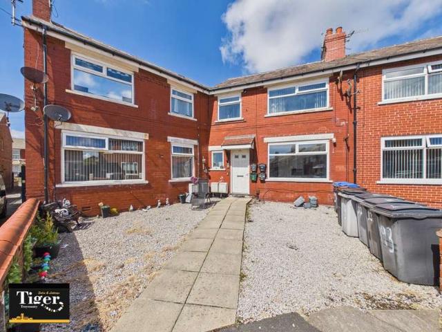 2 Bedroom Flat