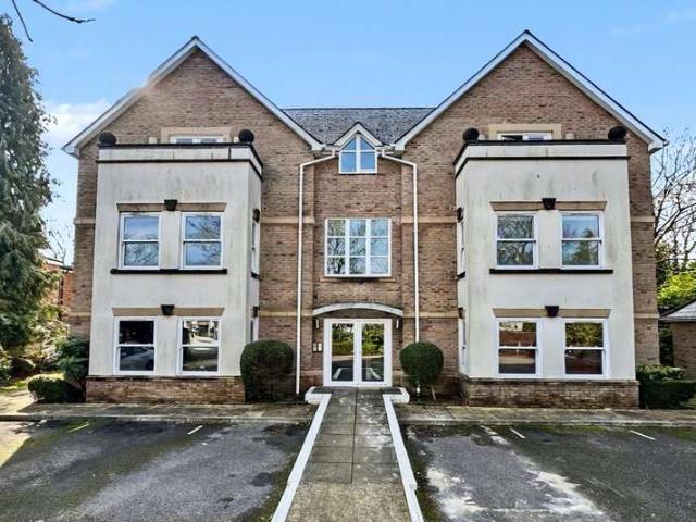 2 Bedroom Flat