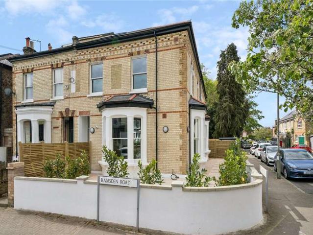 2 Bedroom Flat