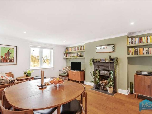 2 Bedroom Flat