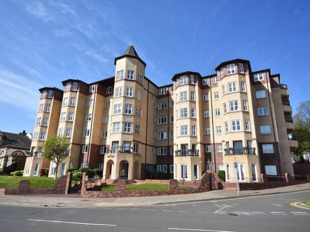 2 Bedroom Flat