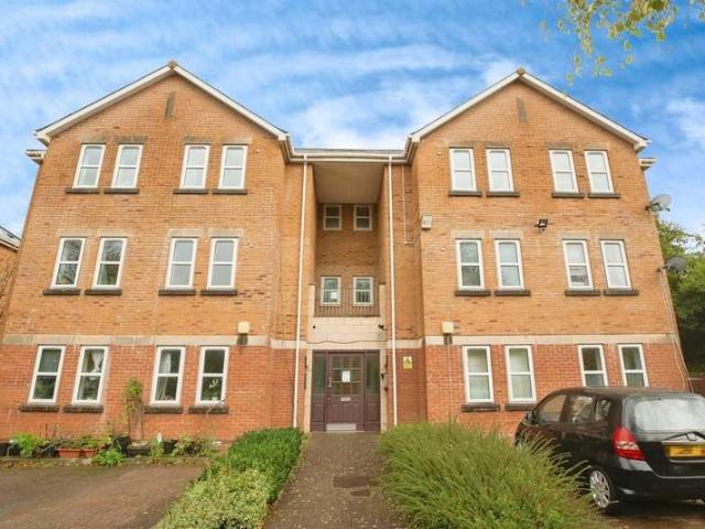 2 Bedroom Flat