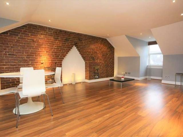 2 Bedroom Flat
