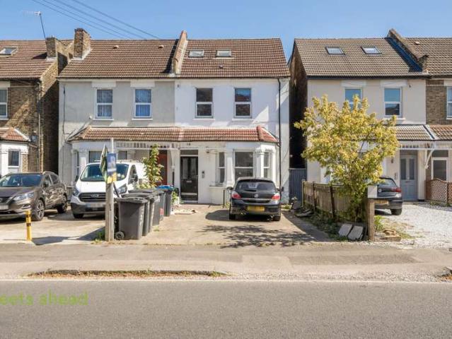 2 Bedroom Flat