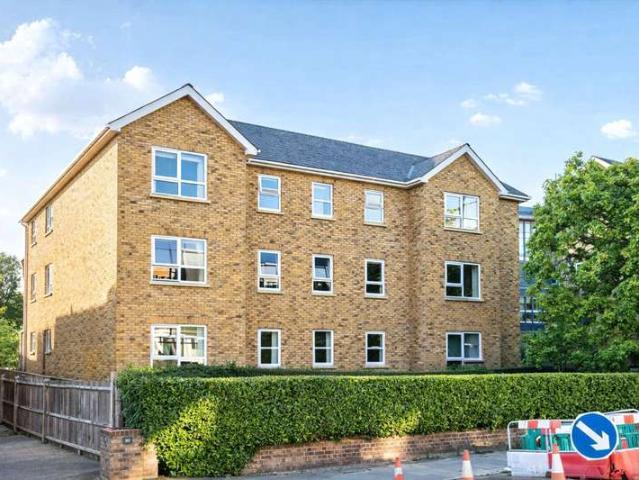 2 Bedroom Flat