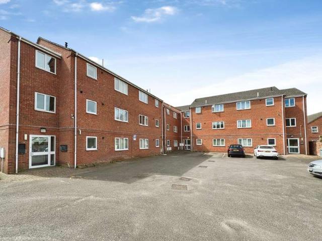 2 Bedroom Flat