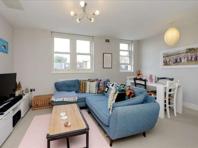 2 Bedroom Flat