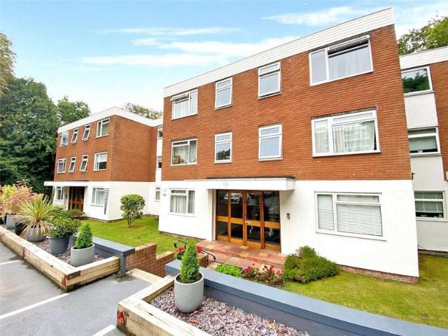 2 Bedroom Flat