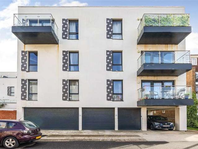 2 Bedroom Flat