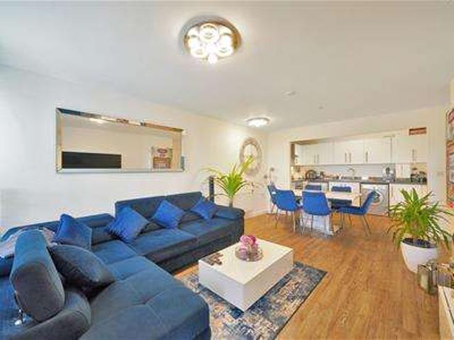 2 Bedroom Flat