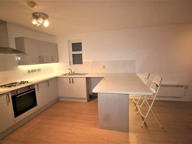 2 Bedroom Flat
