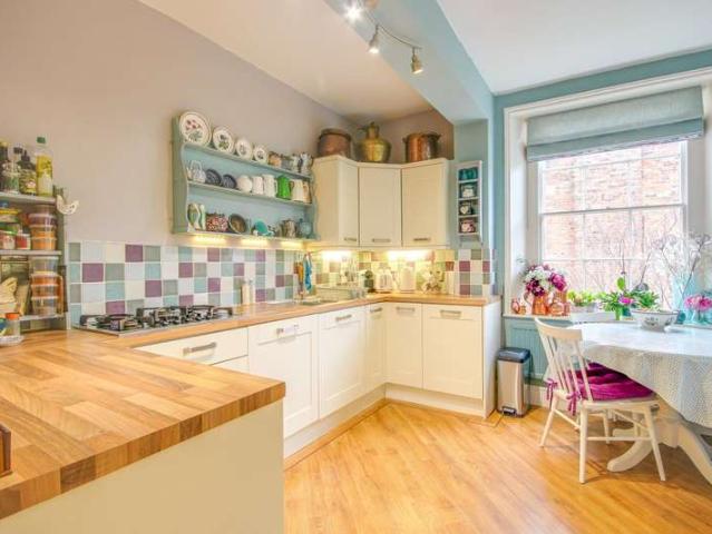 2 Bedroom Flat
