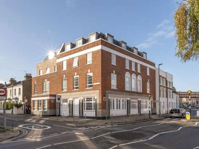2 Bedroom Flat