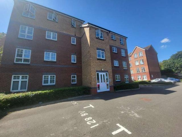 2 Bedroom Flat