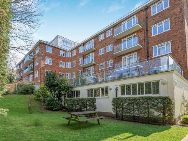2 Bedroom Flat