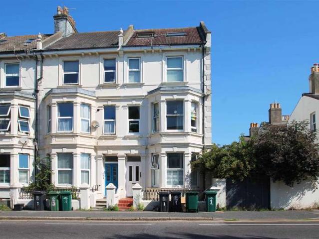 2 Bedroom Flat