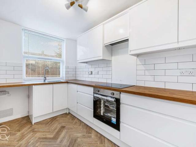 2 Bedroom Flat