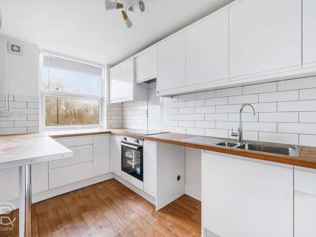 2 Bedroom Flat