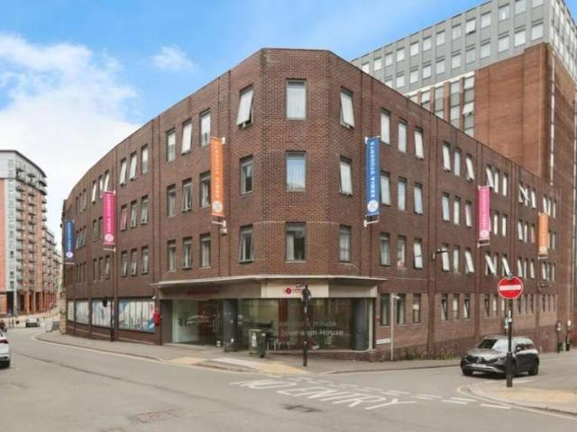 2 Bedroom Flat