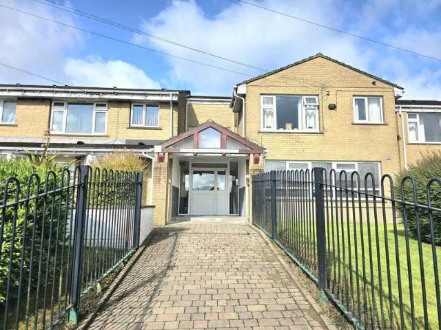2 Bedroom Flat