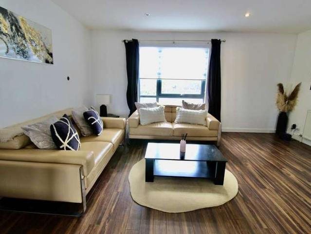 2 Bedroom Flat