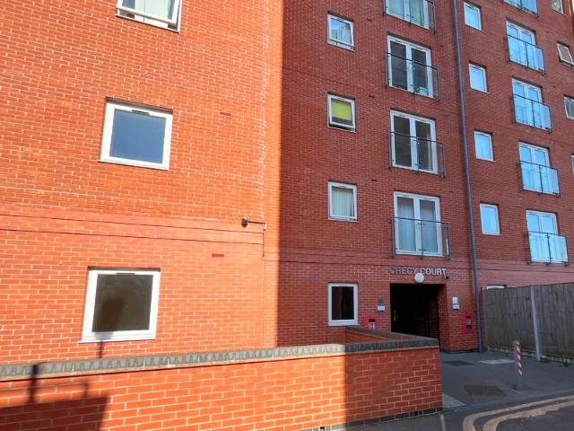 2 Bedroom Flat