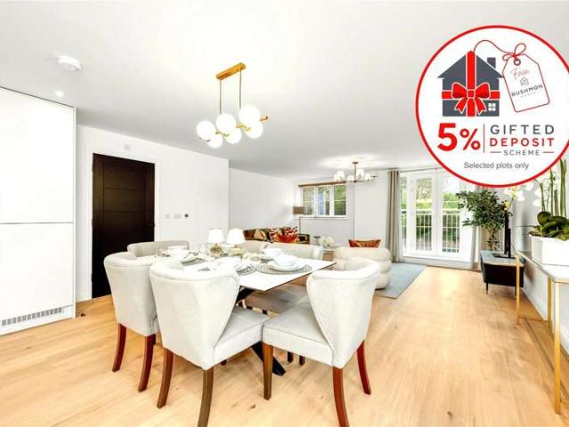 2 Bedroom Flat
