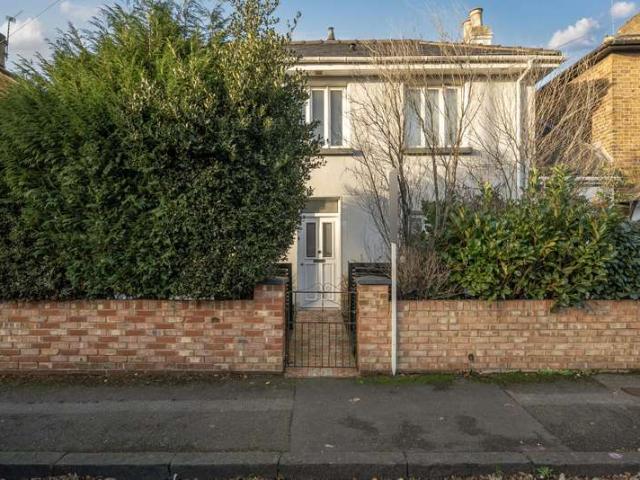 2 Bedroom Flat