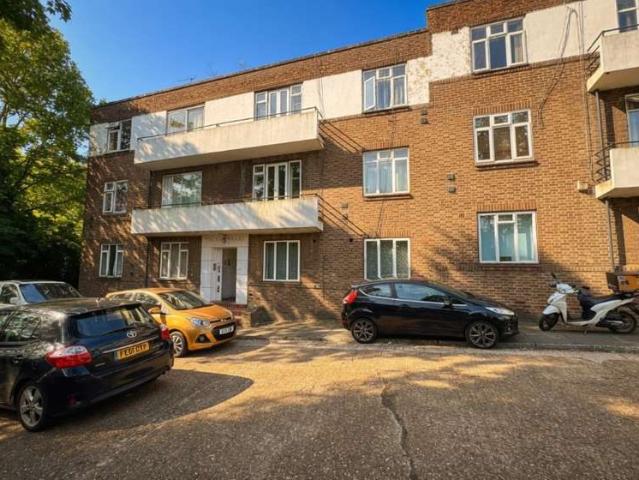 2 Bedroom Flat