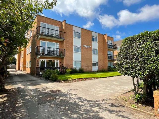 2 Bedroom Flat