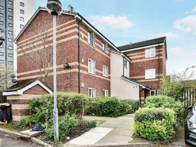 2 Bedroom Flat