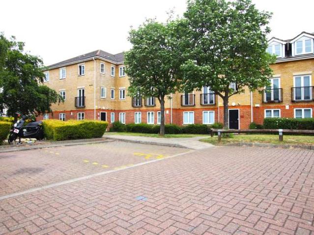 2 Bedroom Flat