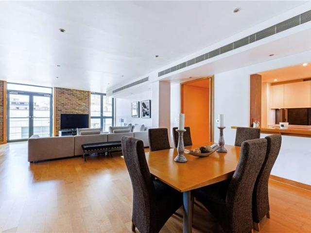 2 Bedroom Flat