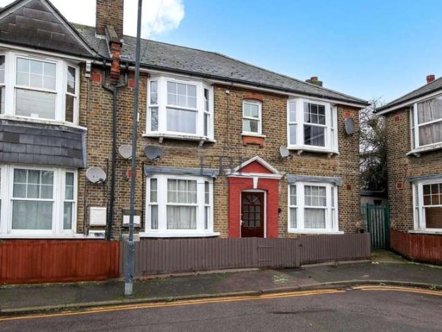 2 Bedroom Flat