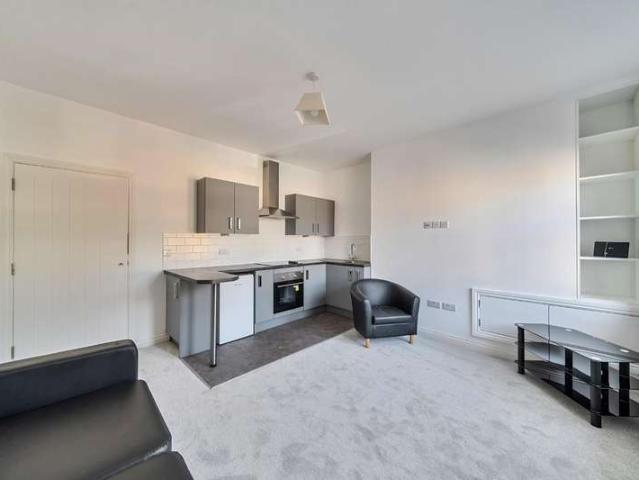 2 Bedroom Flat