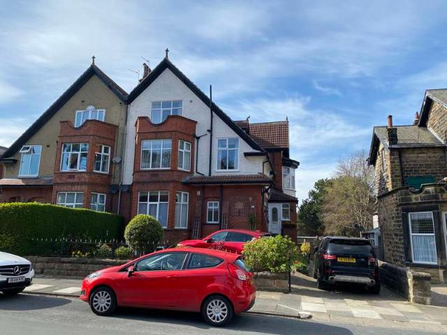 2 Bedroom Flat