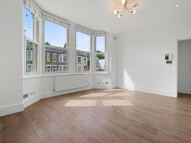 2 Bedroom Flat