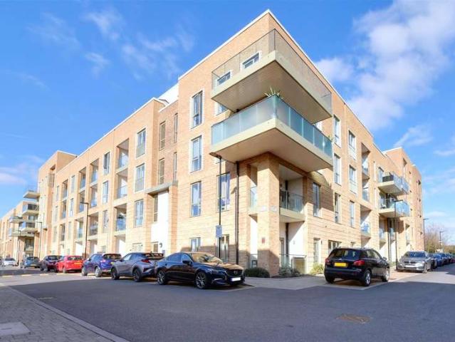 2 Bedroom Flat