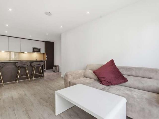 2 Bedroom Flat